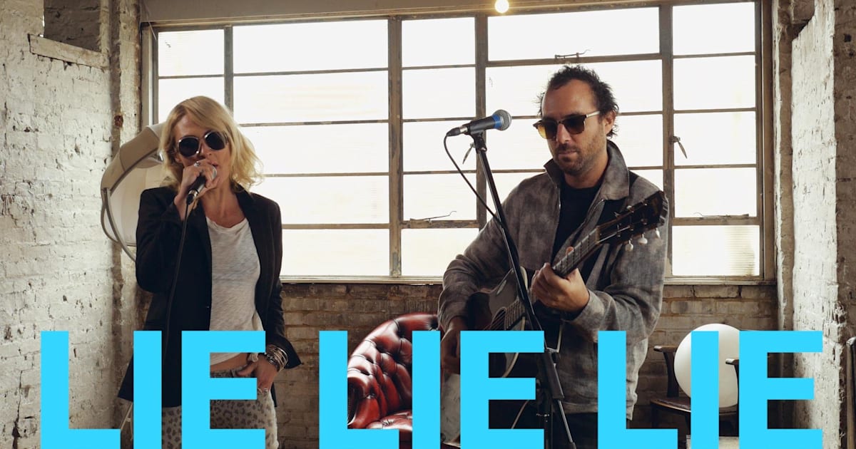 Metric - Lie Lie Lie