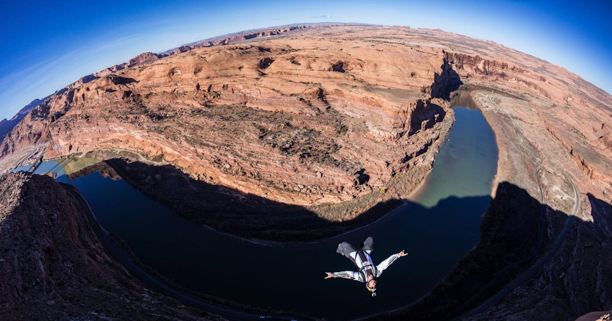 Best free falls: Check out these 6 incredible videos