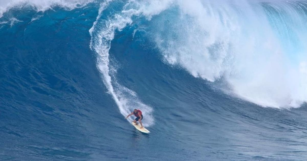 Big wave wipeouts: The psychology of big wave surfing