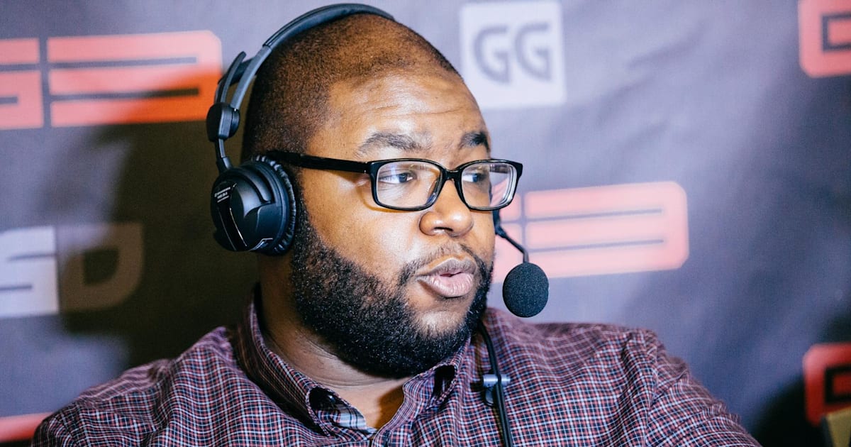 Friendlies: EE, the Realest Smash Bros. Commentator