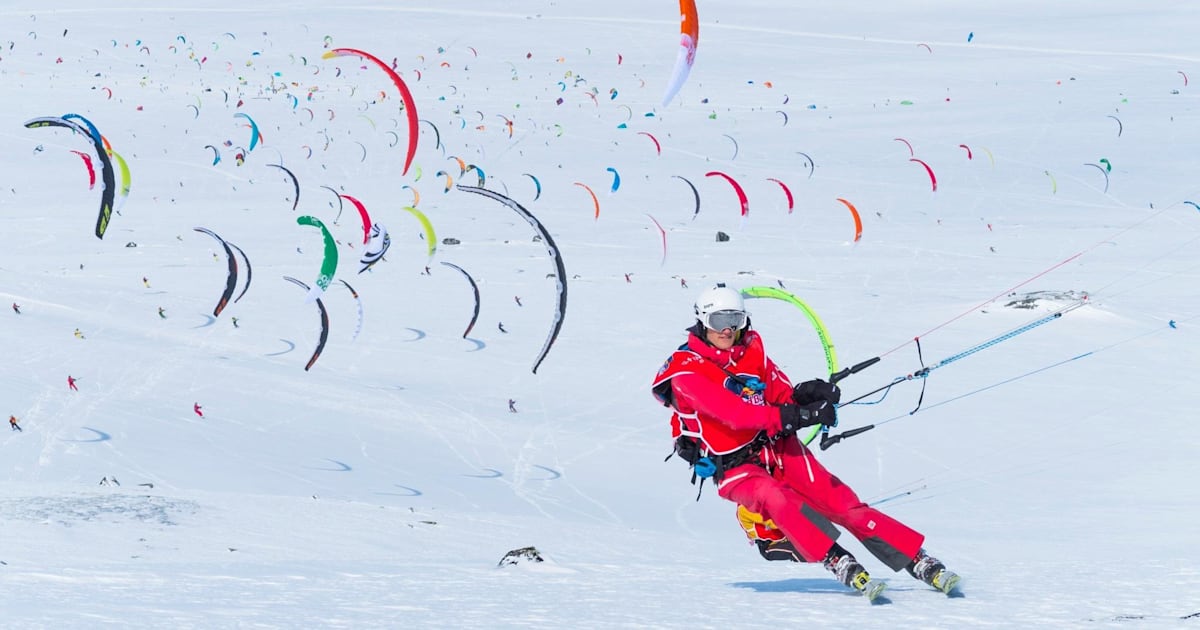 Thoughest snowkite race in the world in timelapse