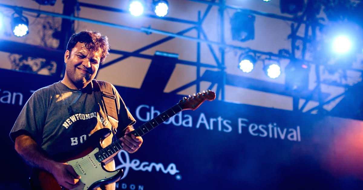 The Perfect Playlist by Warren Mendonsa