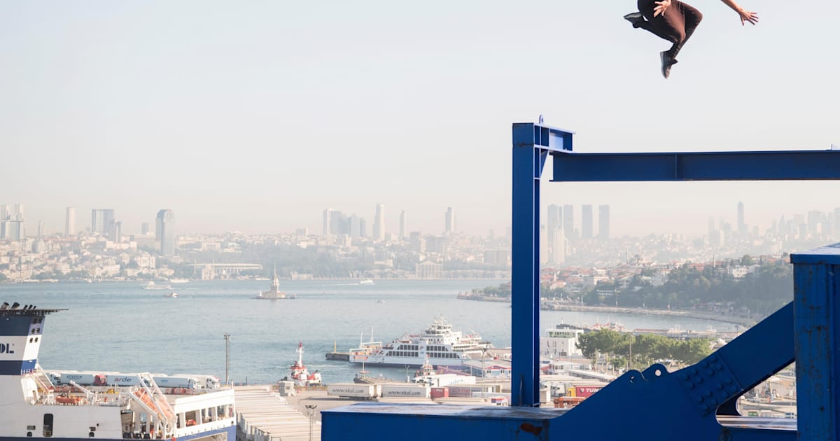 Crazy free running video Jason Paul Dimitris Kyrsanidis