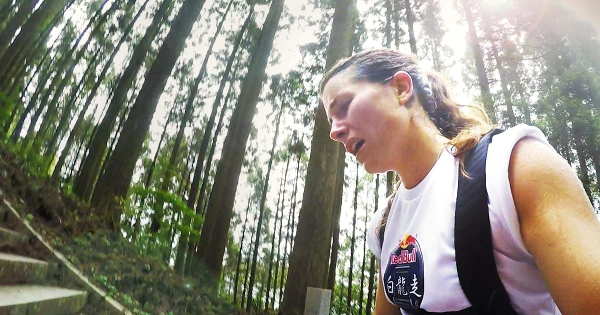 Red Bull Haku Ryu Sou 3,333 stairs race POV video