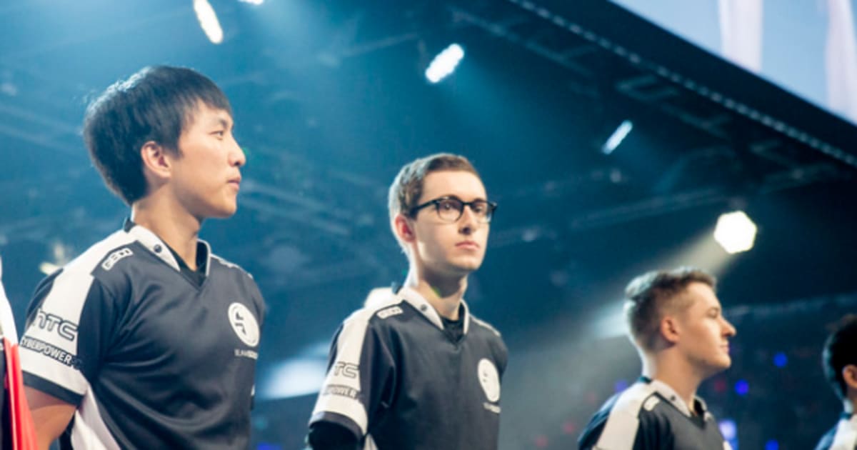 Team SoloMid speak at a post-finals press conference