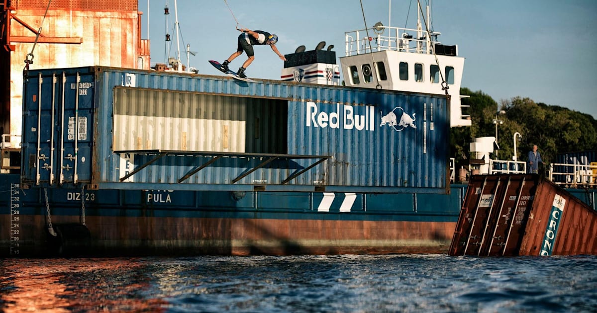 Red Bull Wake Crane - Wakeboarding mit Kran