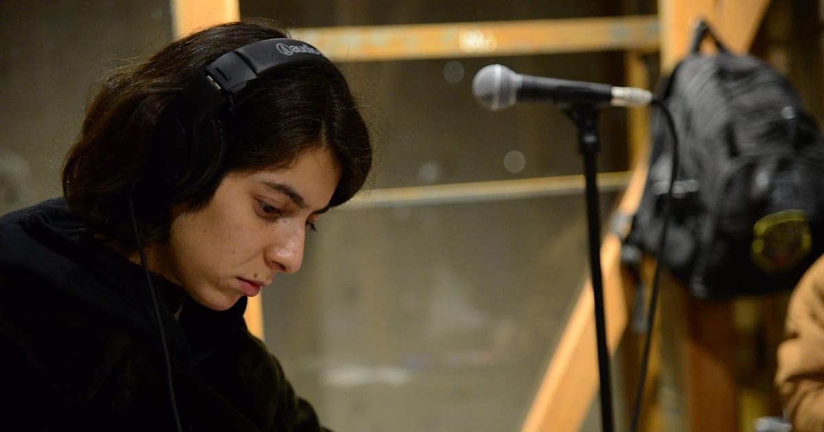 Escucha las nuevas canciones de Los Barbara Blade