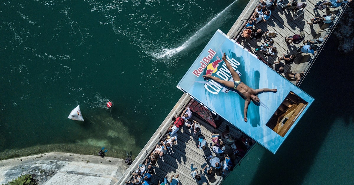 Van 27 meter hoogte op je buik | Red Bull Cliff Diving