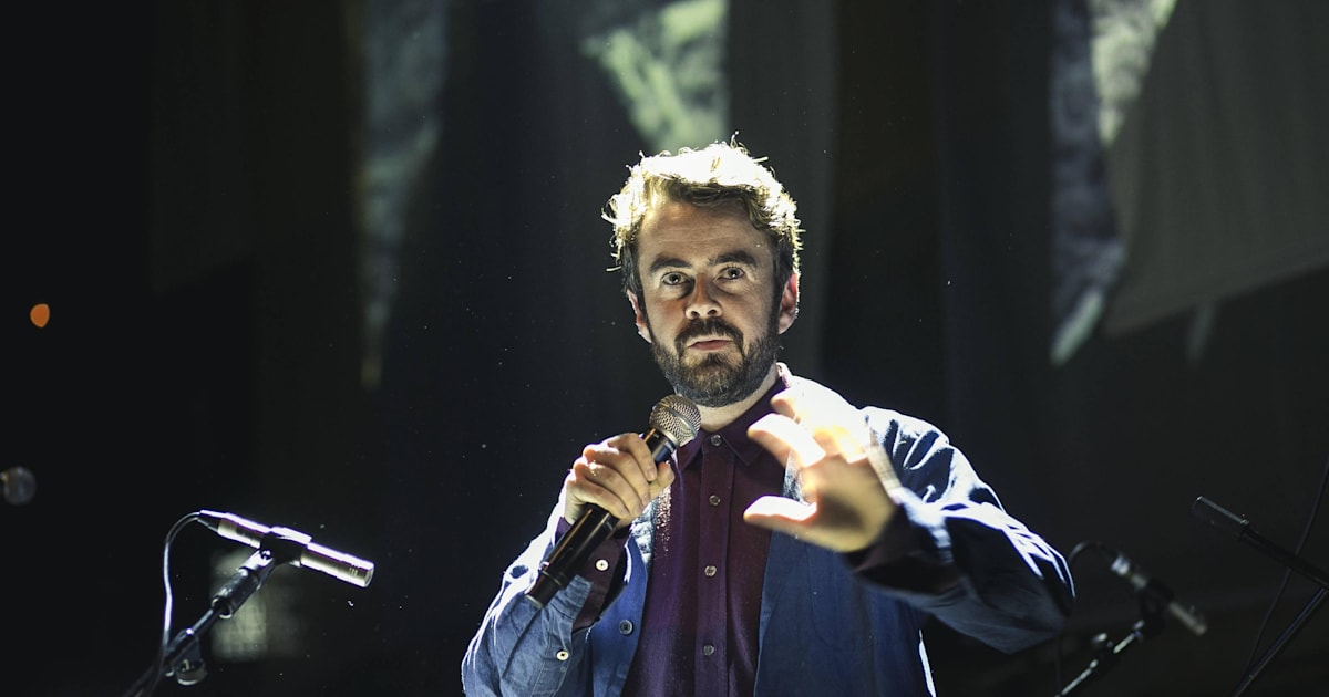 O universo musical de John Gómez