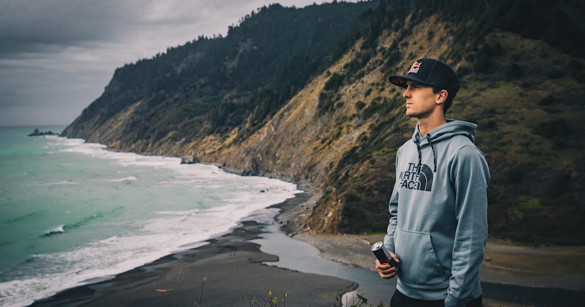 Lost Coast Trail: Dylan Bowman Runs Fastest Known Time