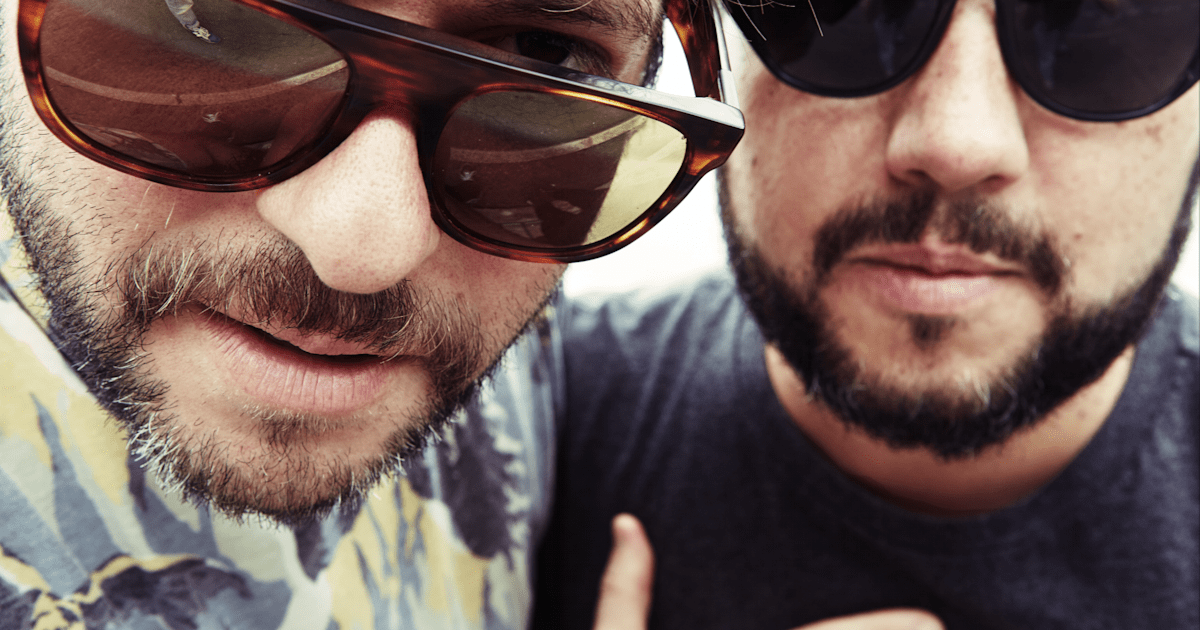 Compadre estrena el video de “Miradas”