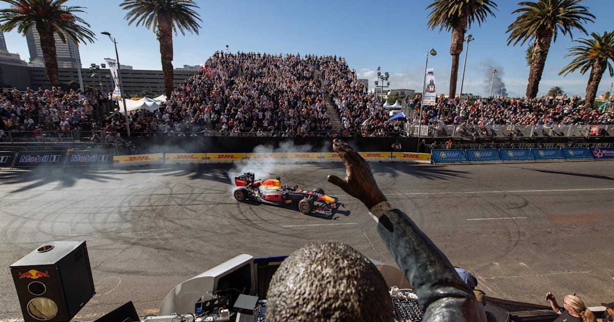 **report and photos** Red Bull Cape Town Show Run