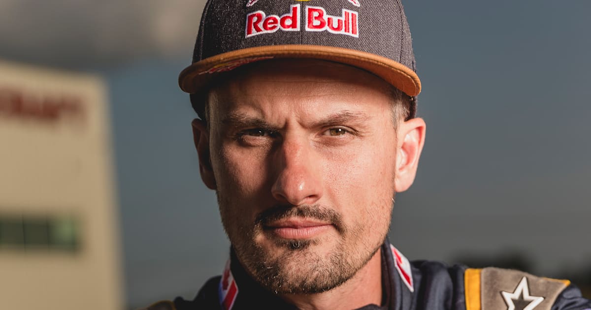 Pete McLeod: Air Race – Red Bull Athlete Profile