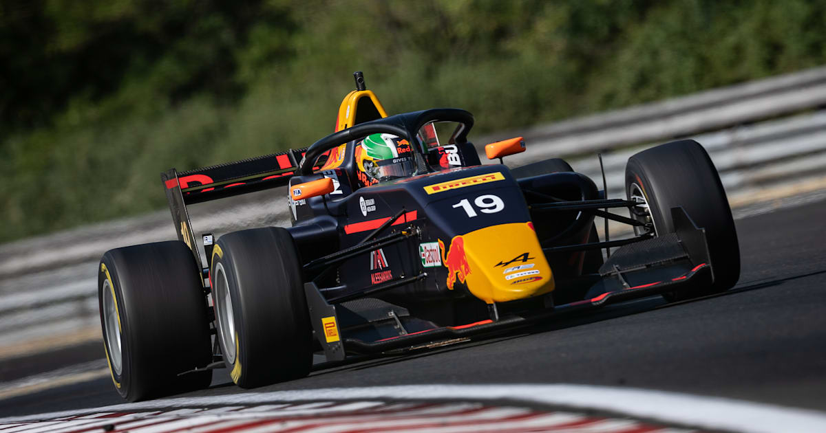 Noel Leon moving up in Hungaroring Formula Regional