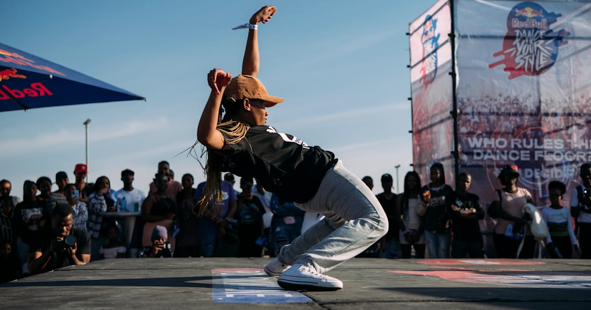 Red Bull Gives You Wings - RedBull.com