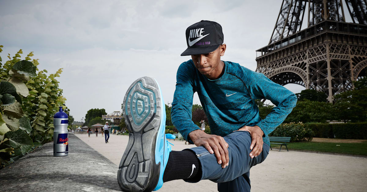 11 Best Stretches for Runners: Improve Your Pliability