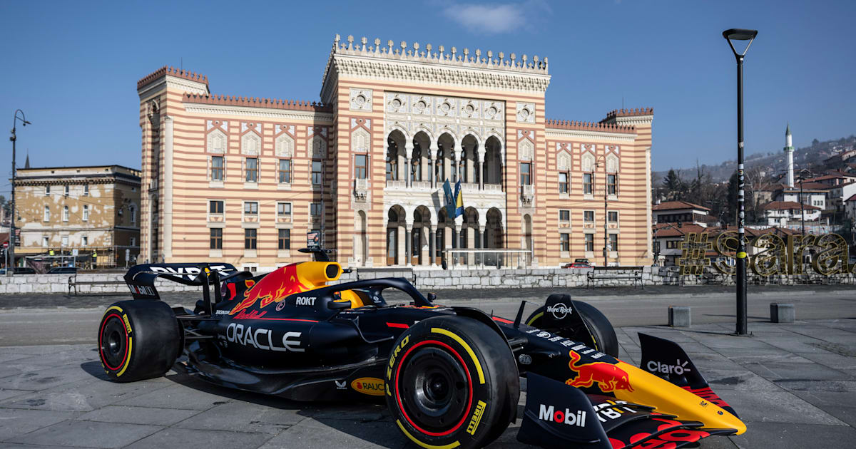 Red Bull Gives You Wings - RedBull.com