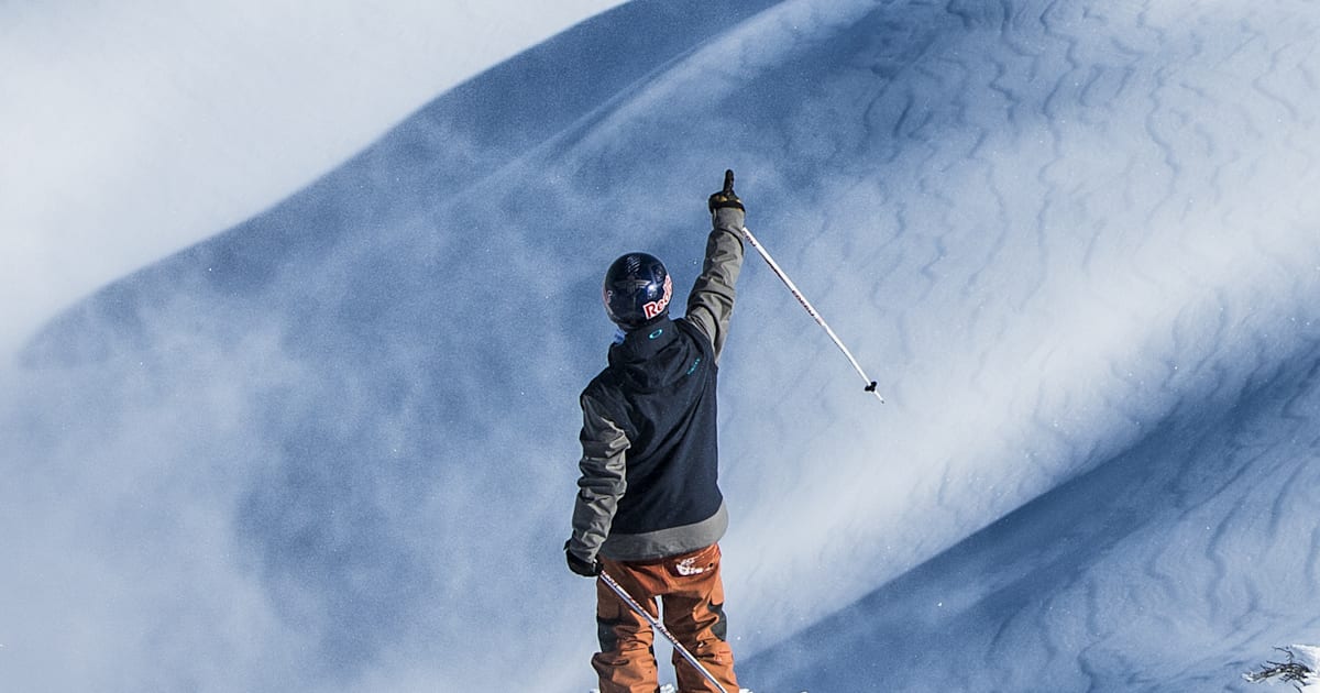 Tracing Skylines S1 E1: British Columbia and Alaska