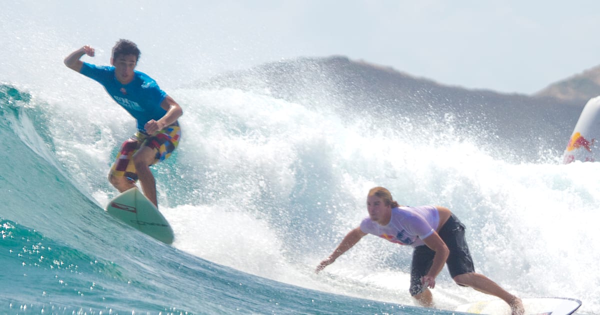 Who is JOB S4 E8: Two dudes, one barrel – surf video