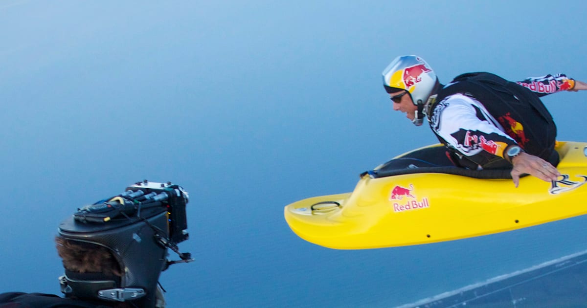 Miles Above: BASE jumping, wingsuit flying & skydiving