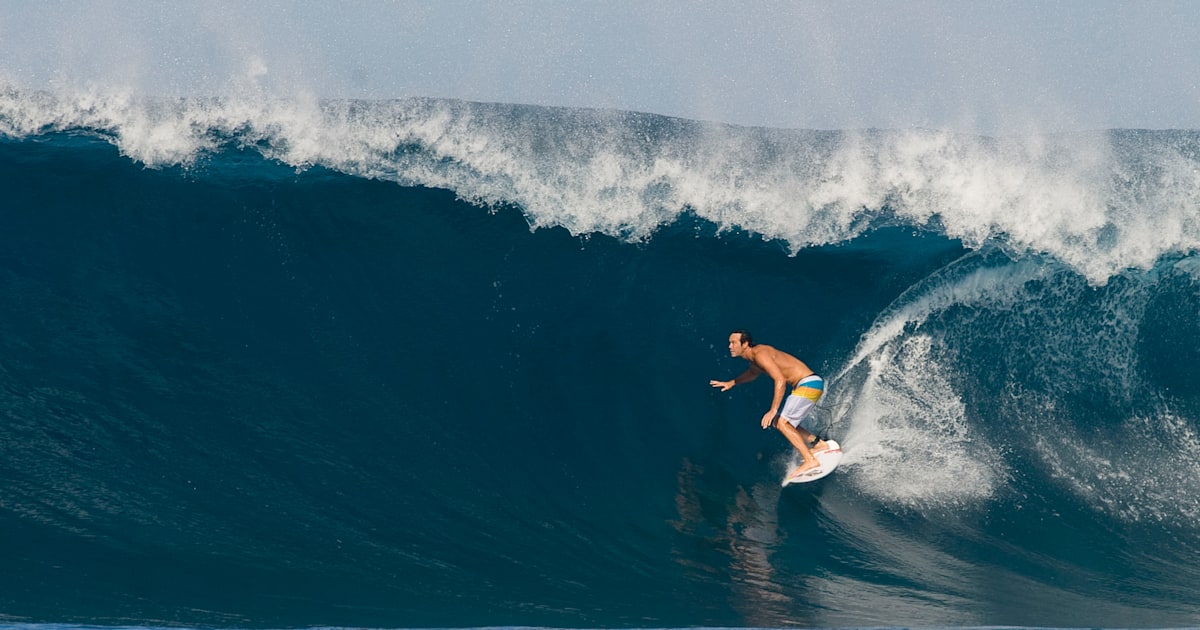Bending Colours: Jordy Smith surf movie – trailer video