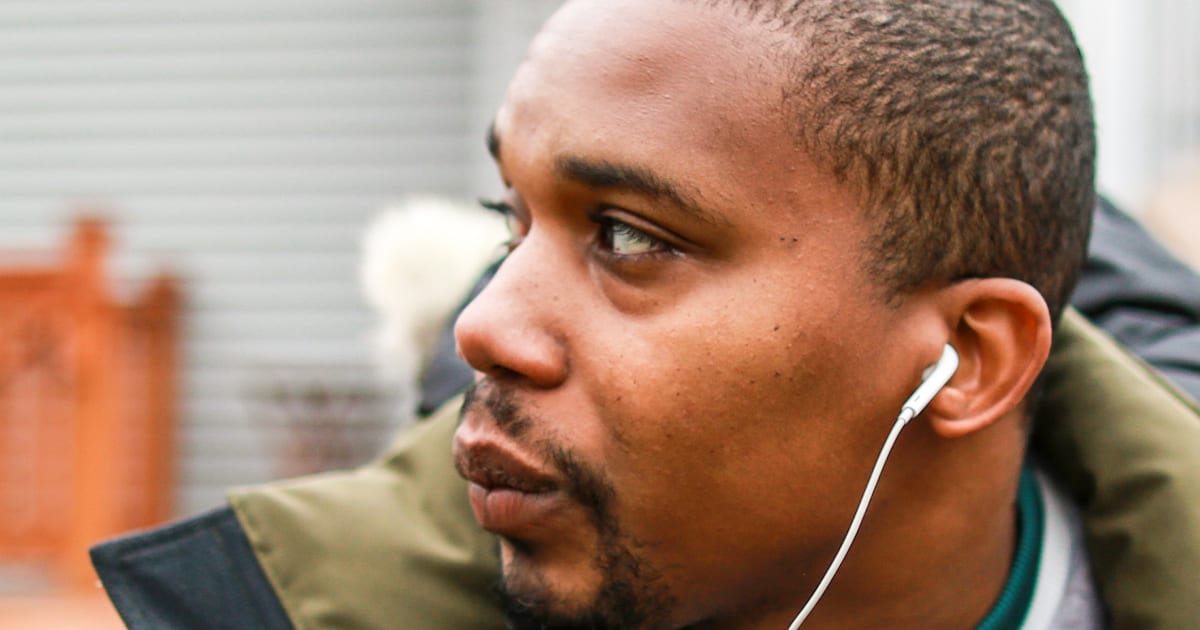 Let It Play S1 E2: Rapper Charles Hamilton - видео