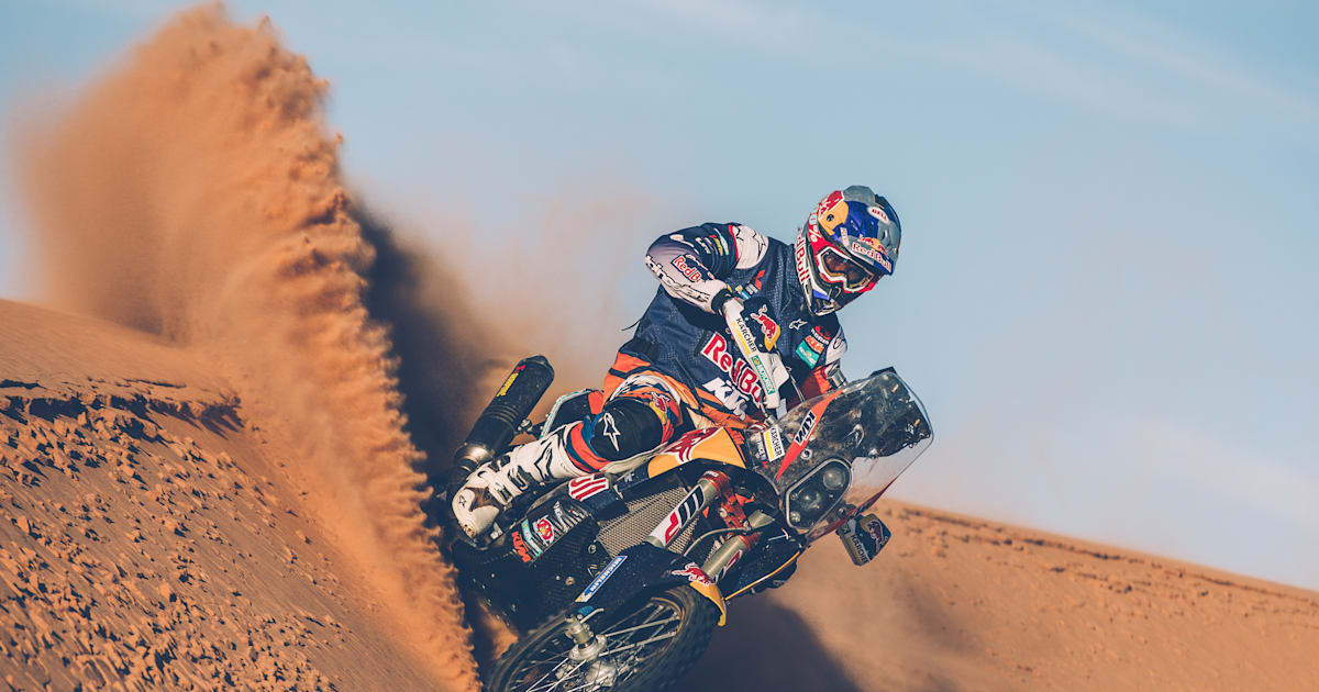 Dakar Rally: Bike class vs car class with Cyril Despres