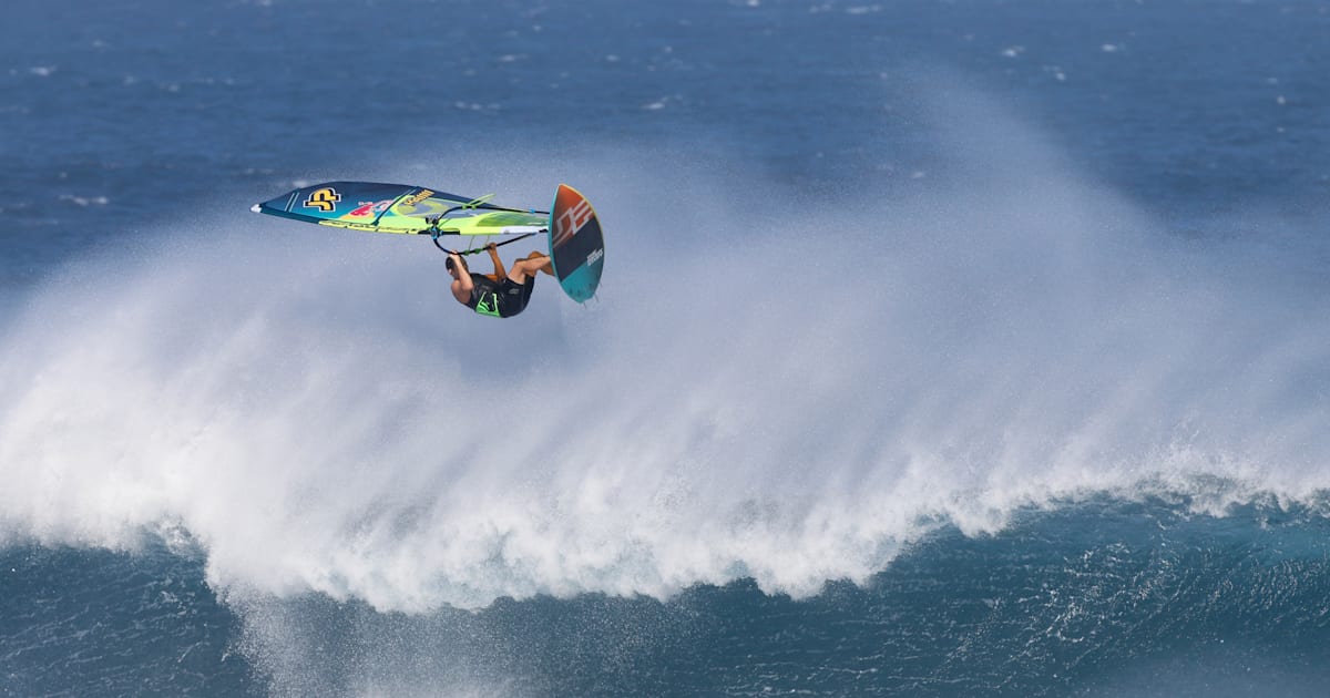 JP Chronicles: Lanes – Jason Polakow in Hawaii