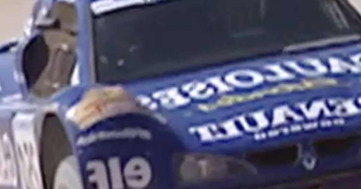 Dakar Rally: Welcomed by pyramids in 2000