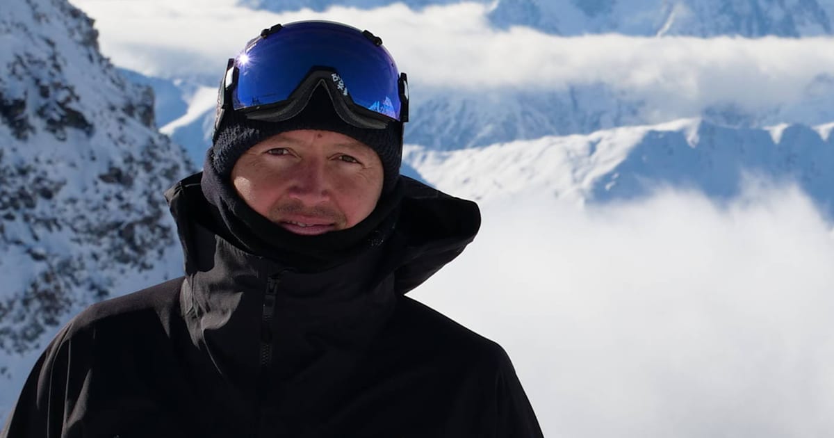 Shred Hacks S1 E4: how to ski with ice axes – video