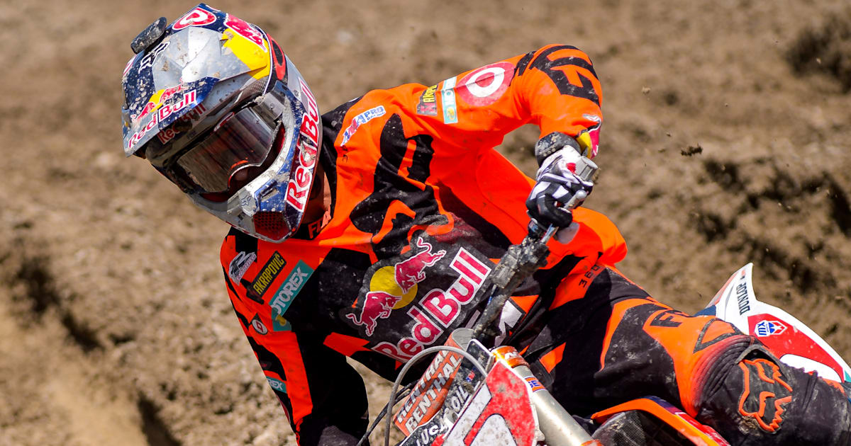 Super Slo-Moto S1 E2: Attacking whoops motocross video