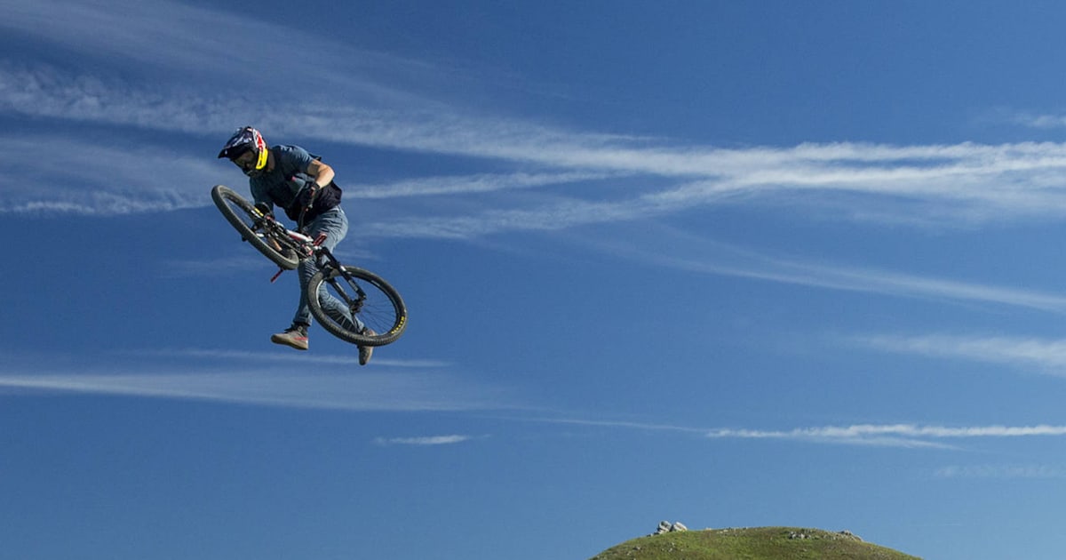 MTB Raw S1 E2: Brandon Semenuk Part 2 - video
