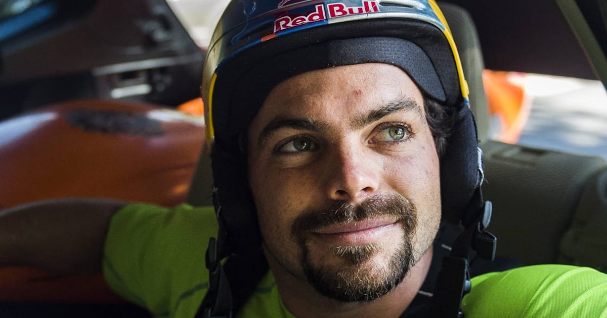 I AM... S1 E3: Rafa Ortiz kayaking – video