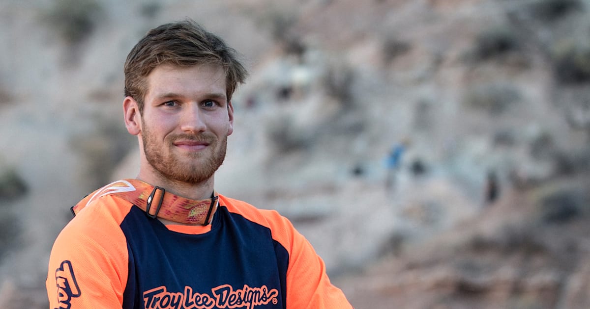 MTB Raw S1 E11: Fast riding with Bas van Steenbergen