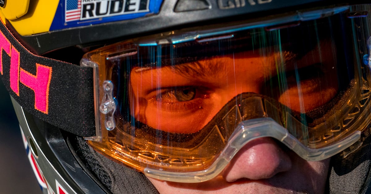 MTB Raw S1 E17: Richie Rude shreds in New Jersey