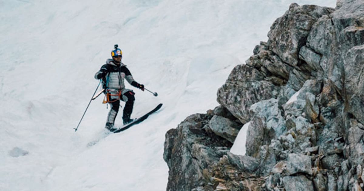 Skiing down K2 in 60 seconds