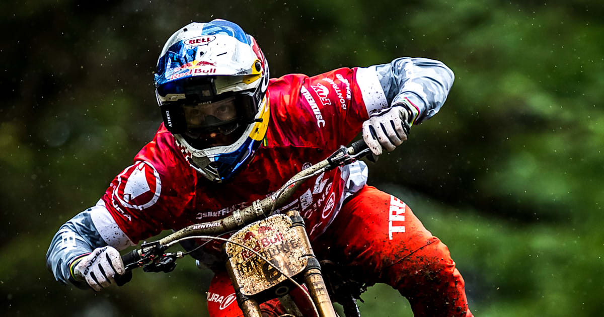 Red Bull Hardline 2018: Dan Atherton's extreme MTB race