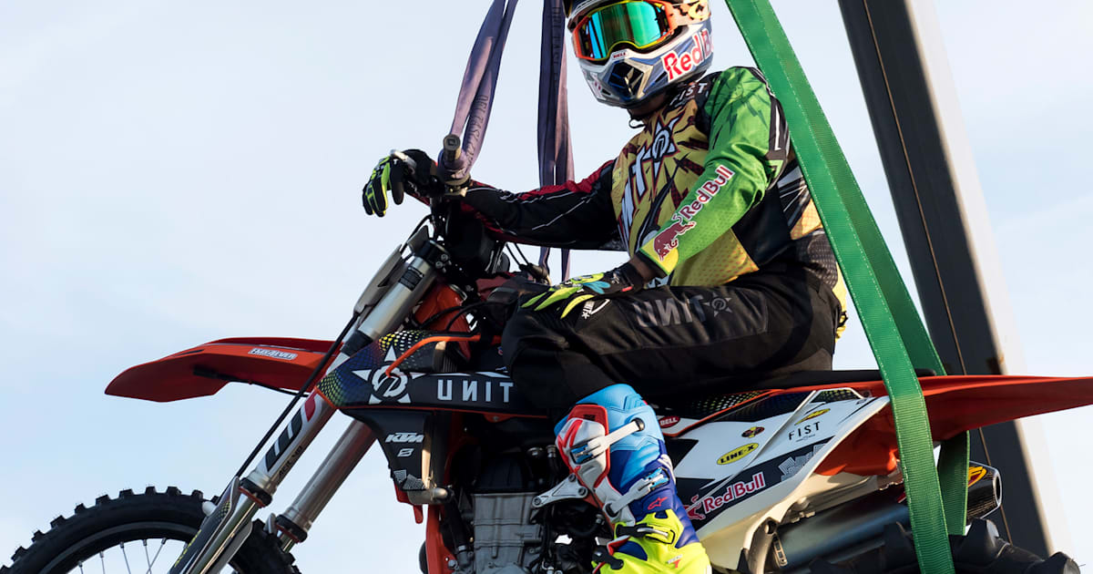 Robbie Maddison's canal ride