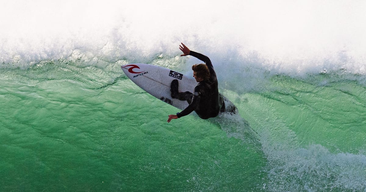 Surf Sessions S9 E1: winter surf at J-Bay, South Africa