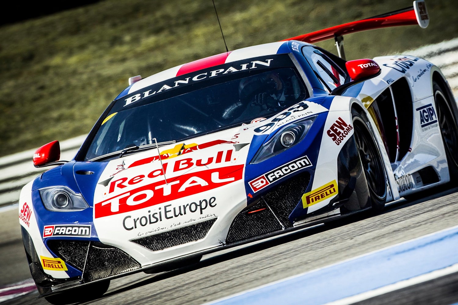 Vídeo: La nueva carrera de Sébastien Loeb en el GT