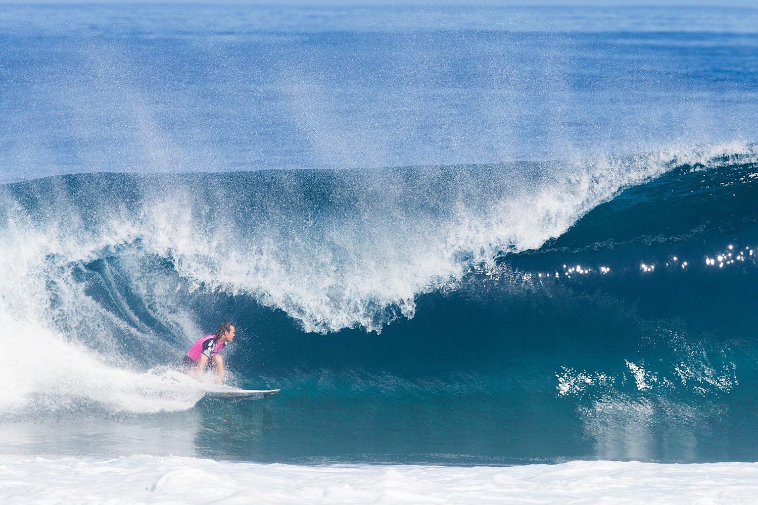 Photos: Billabong Pro Tahiti, Day 1
