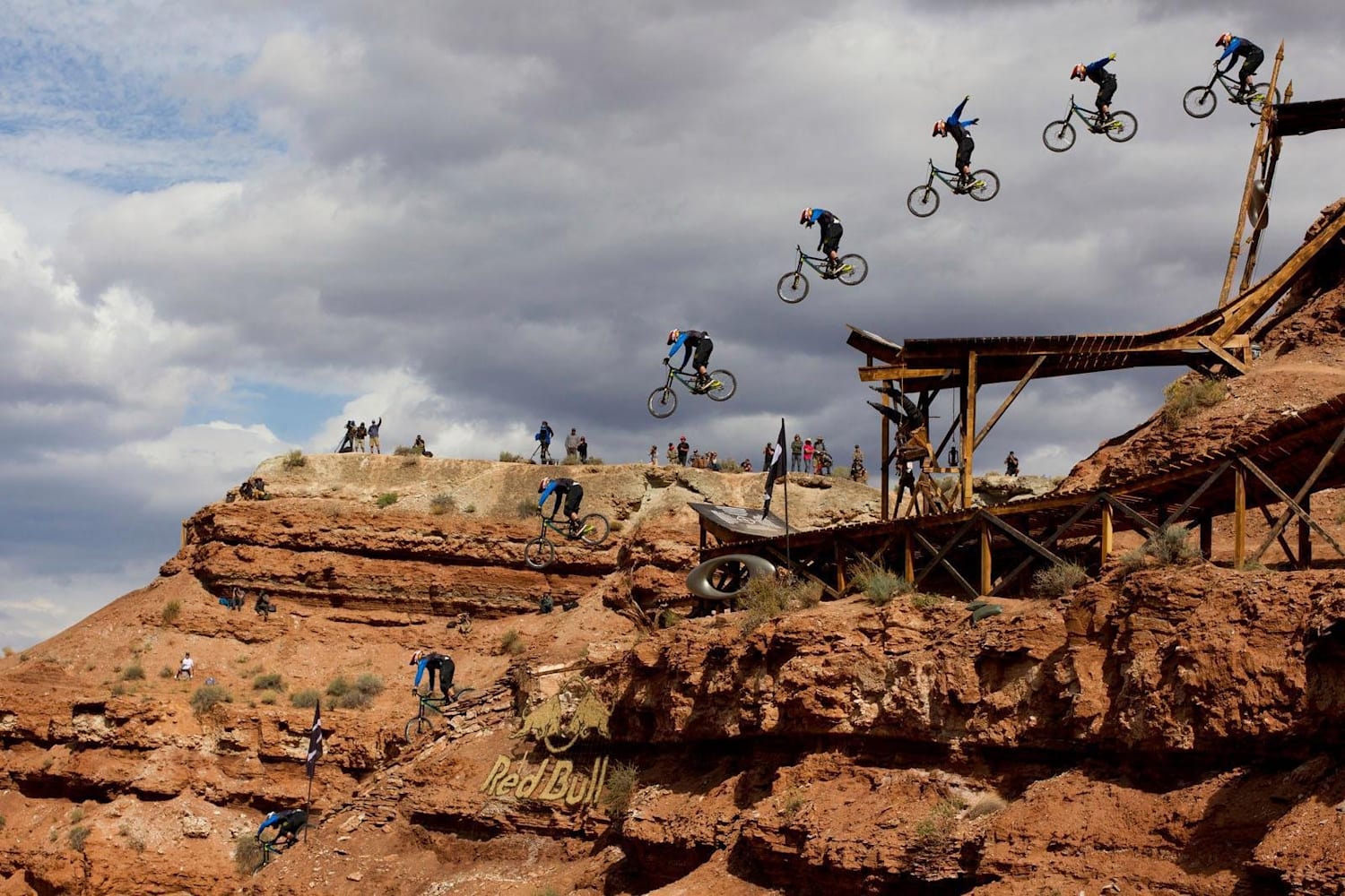 Top Rampage Moment: Kyle Strait's Sender No-hander