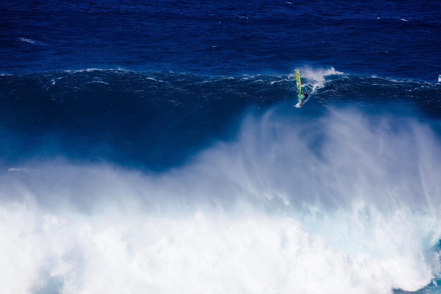 Jason Polakow: Windsurfing photoshoot video