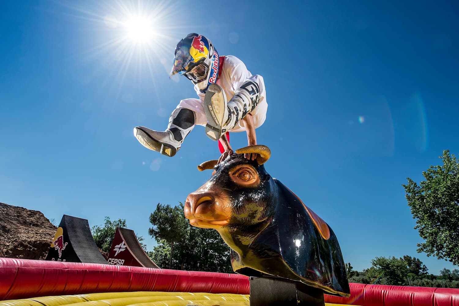 Red Bull X-Fighters, Dany Torres tricks mechanical bull