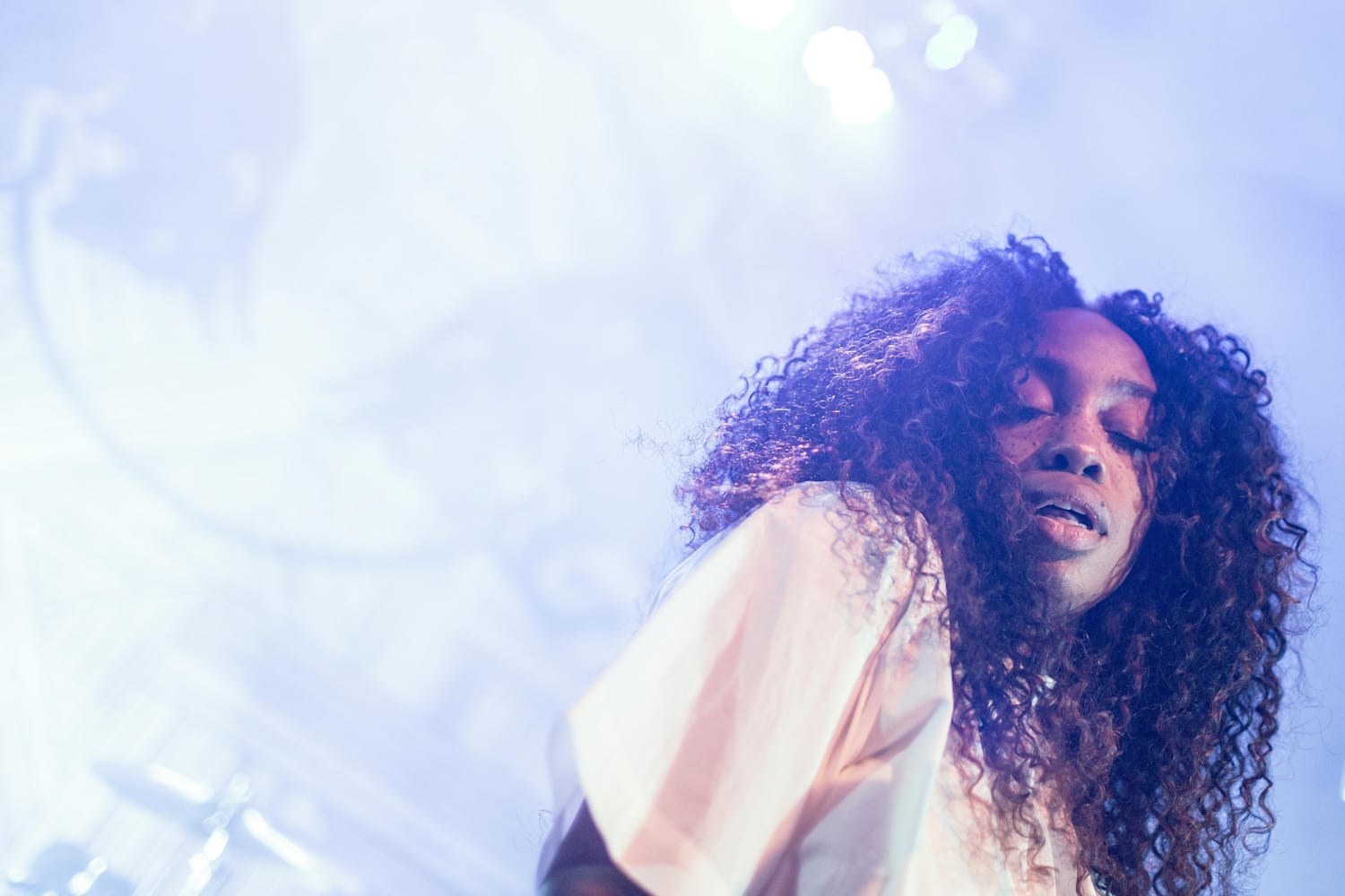 SZA: Rising Artist Is a 'Tomboy at Heart' | Interview