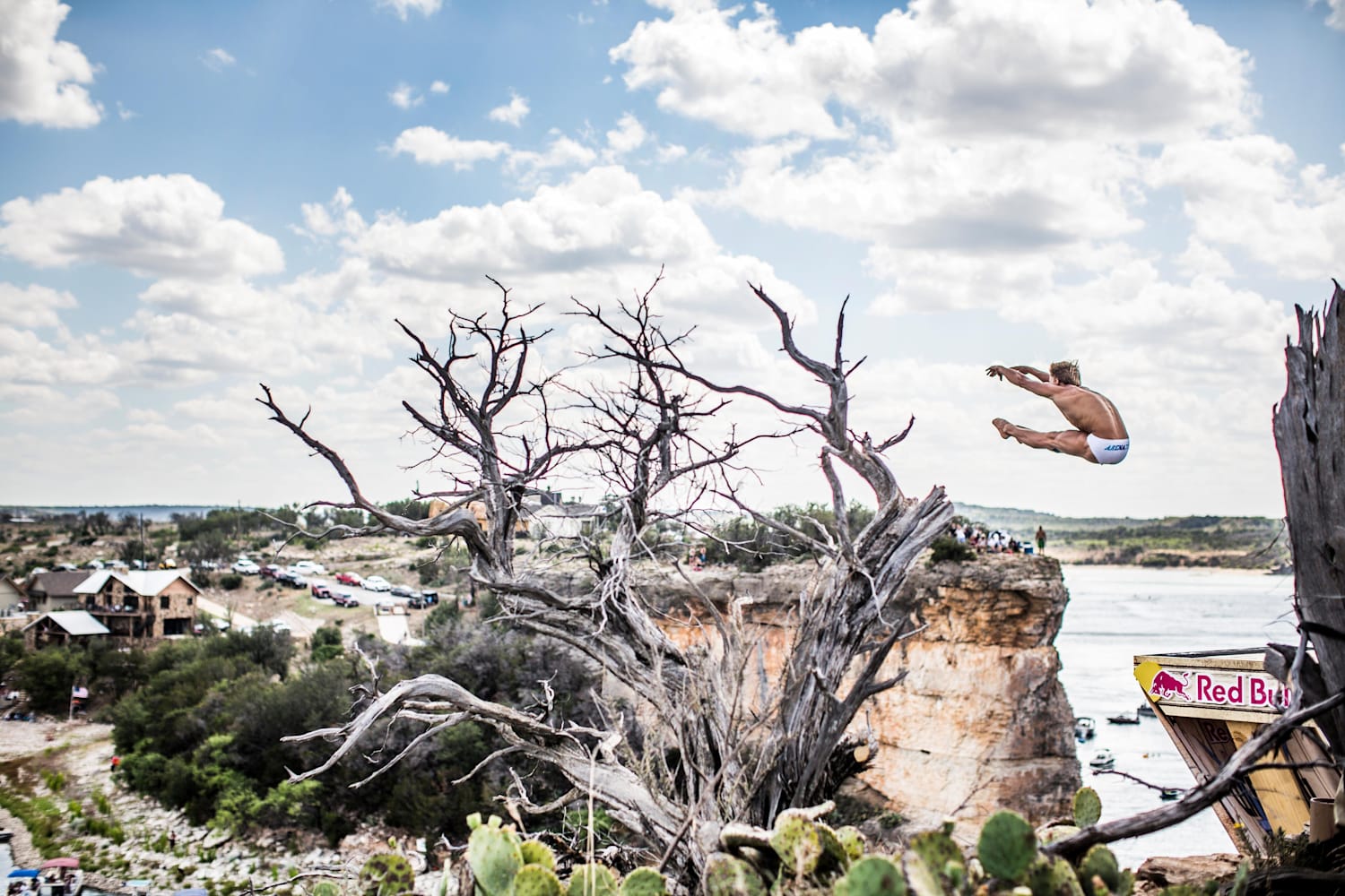 ¿Qué es el Cliff Diving? ¡Mira 6 datos interesantes!