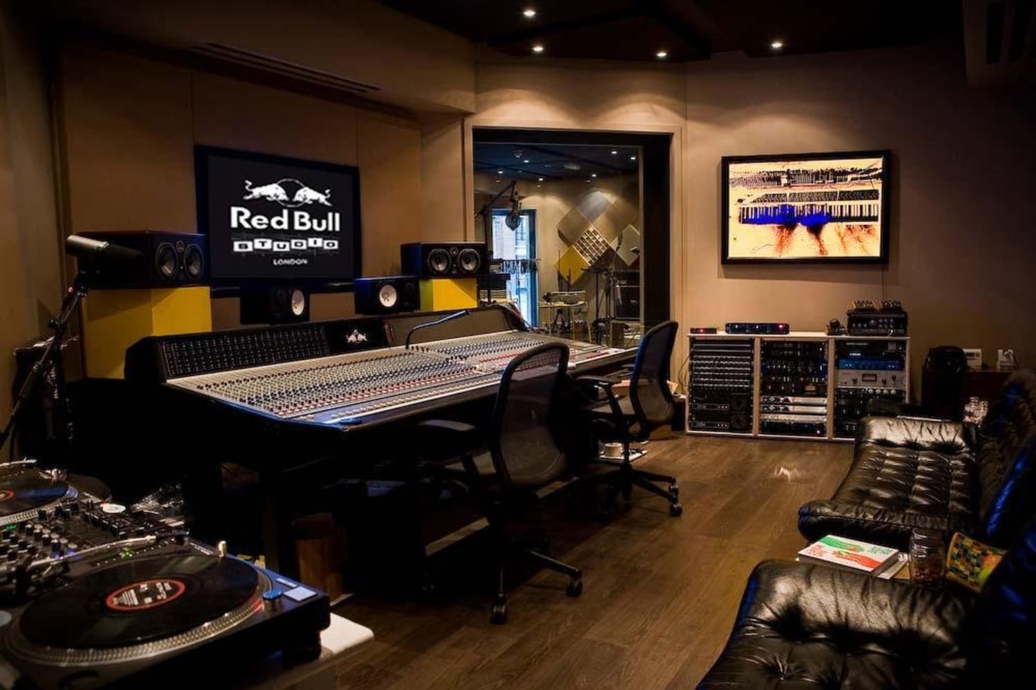 Studio Brussel @ the Red Bull Studio in London