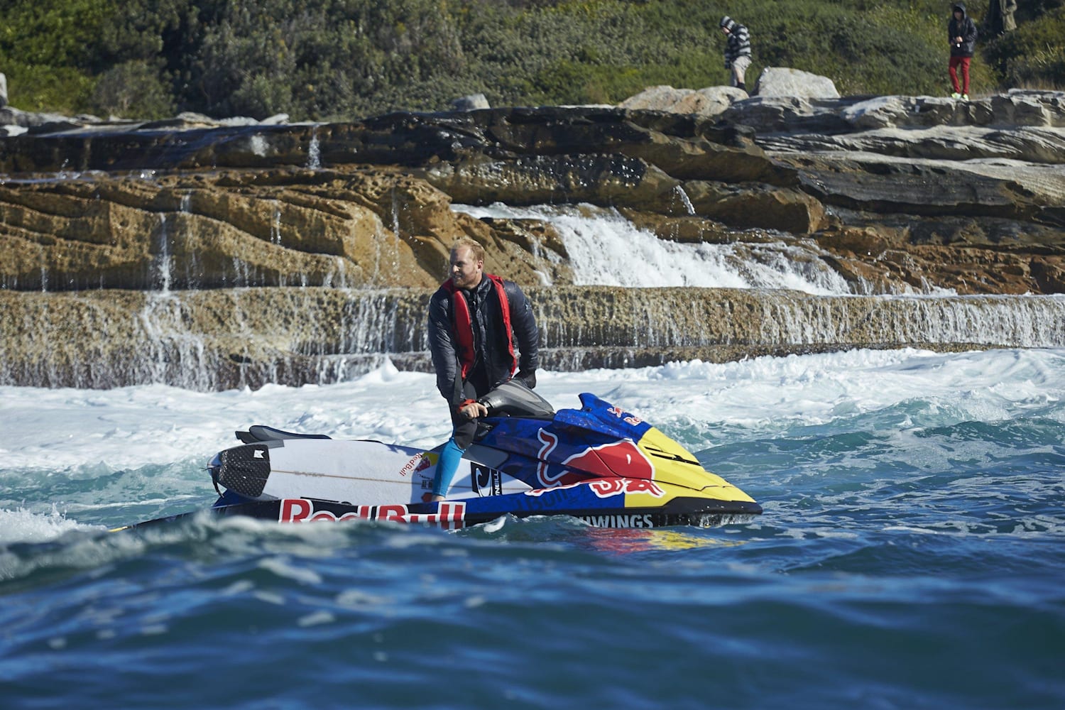 How to surf Red Bull Cape fear: 5 tips to survive