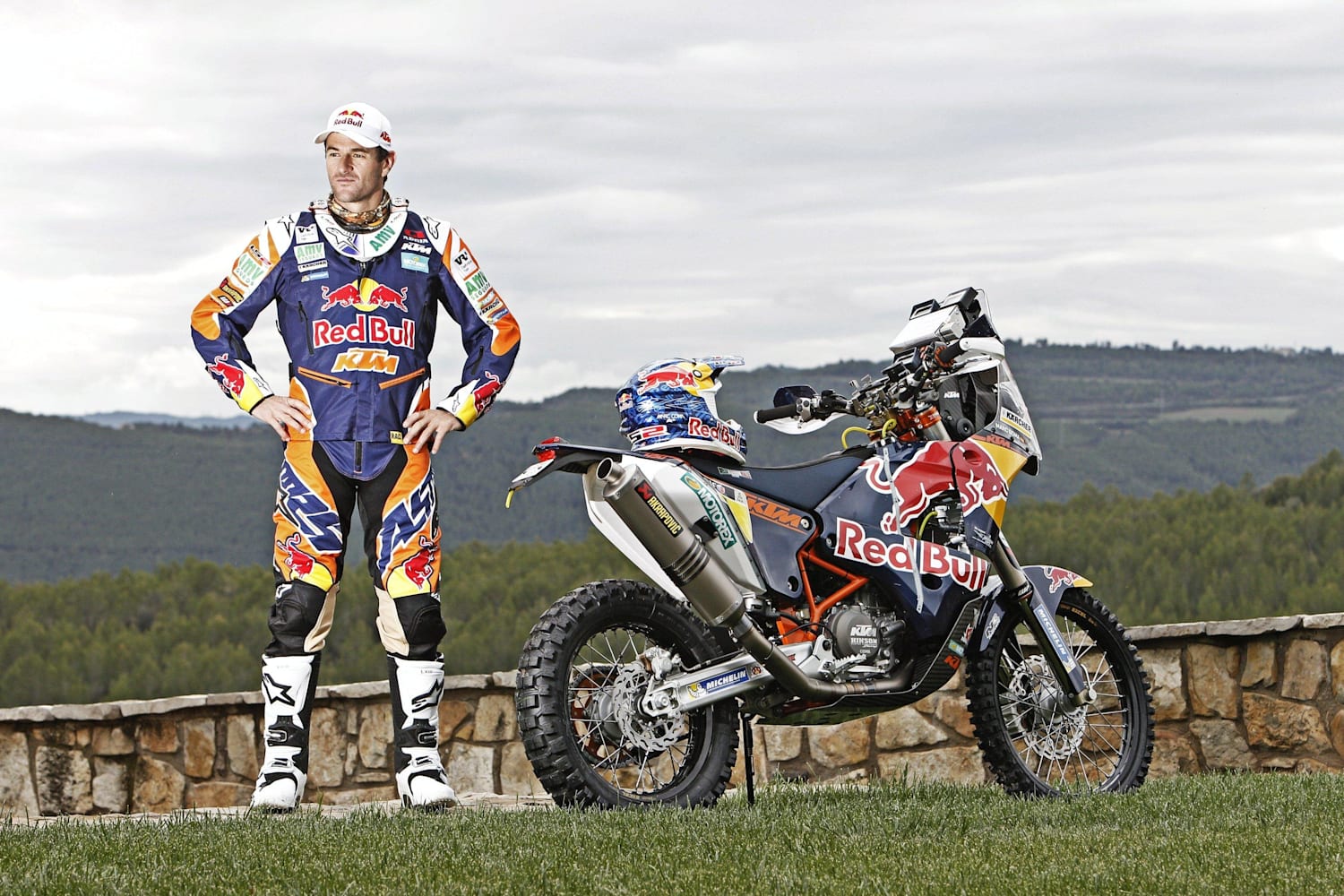 Rally raid rider equipment infographic