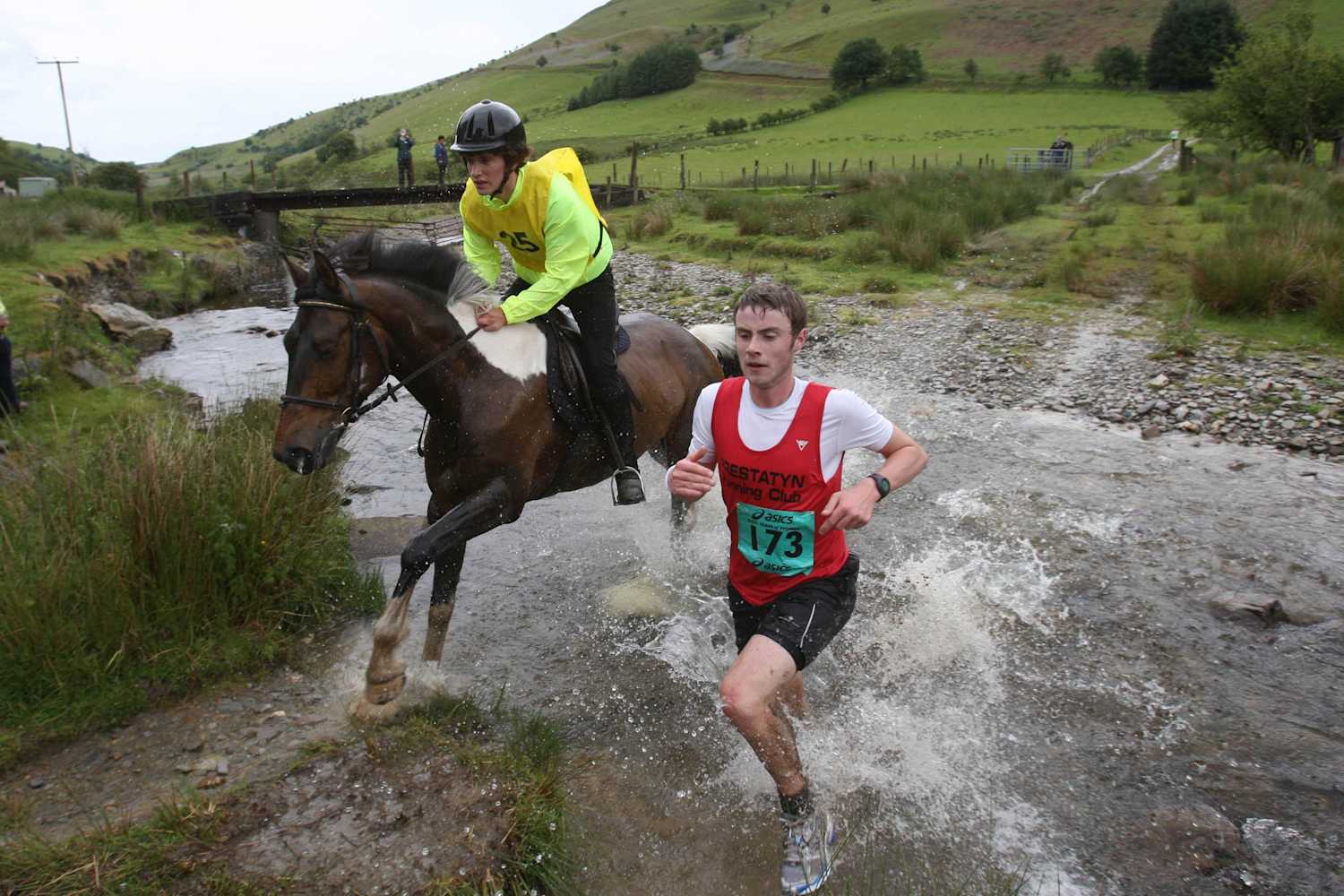 7 running races with strange and weird (but cool) rules